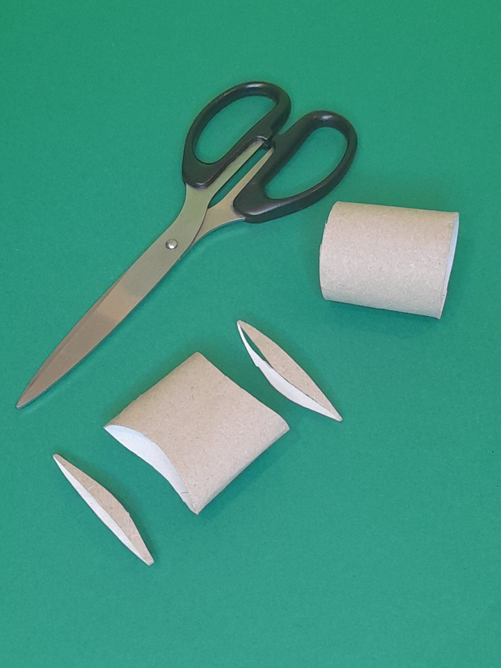 BINOCULAR CRAFT FOR KIDS! | Crazee Kids Art