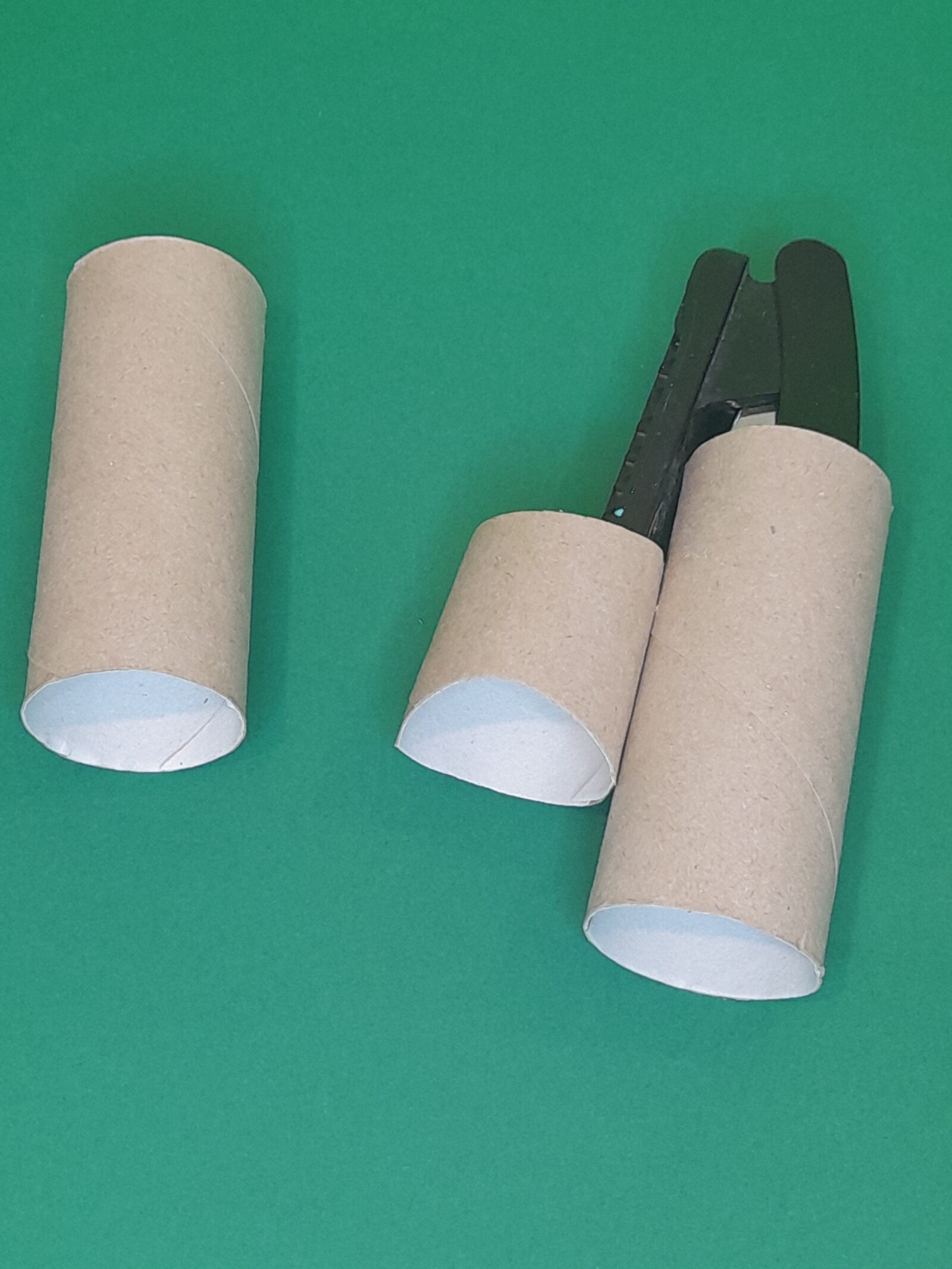 BINOCULAR CRAFT FOR KIDS! | Crazee Kids Art